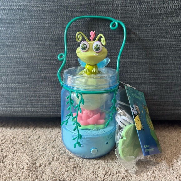 Disney | Other | Nwt Ray Shoulder Pal | Poshmark